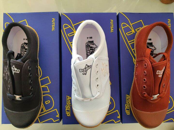 พร้อมส่ง ส่งเร็ว รองเท้านักเรียน ผ้าใบ breaker bk4 พื้นยางดิบ ของแท้จาก ...