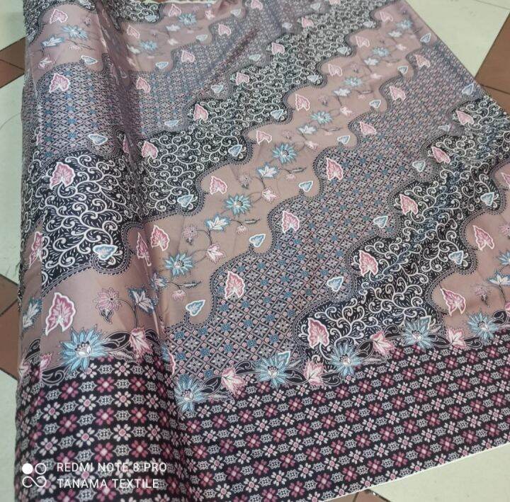 kain batik silky/bahan batik satin/kain batik silk/batik metera/kain ...