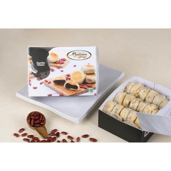 [RECOMENDED] Bakpia MUTIARA - Rasa Kumbu Hitam - Asli Oleh Oleh Khas ...
