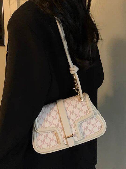 {CHÍNH HÃNG} Túi 𝐌𝐢𝐨𝐜𝐫𝐚 𝐤𝐨𝐥𝐲 chữ A nền logo màu hồng | Lazada.vn