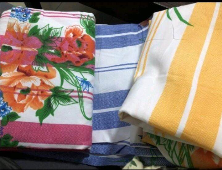 Kumot family 100 % cotton, makapal malambot ang tila,(1pcs per order ...