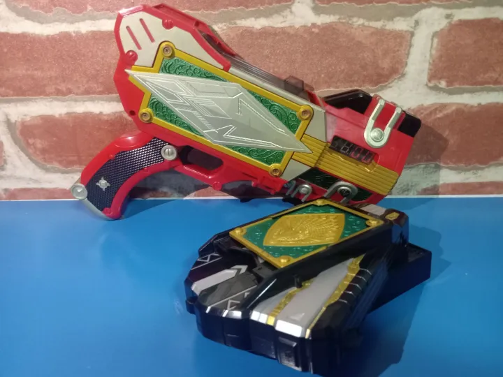 Kamen Rider Blade DX Garren Rouzer&Dx Rouse Absorber มือ2 นอกกล่องสภาพปานกลาง ของแท้100% ...