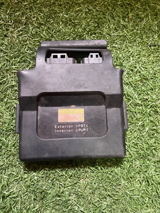 กล่อง ECU Kawasaki ninja 250cc โฉมเก่าไฟหน้าเดียว แท้มือ2 | Lazada.co.th