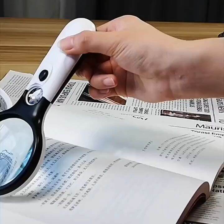 LED Magnifying Glass 3X 45X Auxiliary Reading With 3 LED Light Handheld ...
