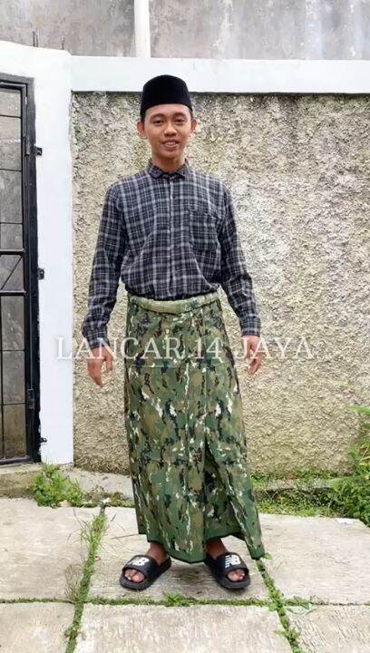 Sarung Doreng / loreng TNI / BRIMOB /AU Angkatan Udara / AL Angkatan ...
