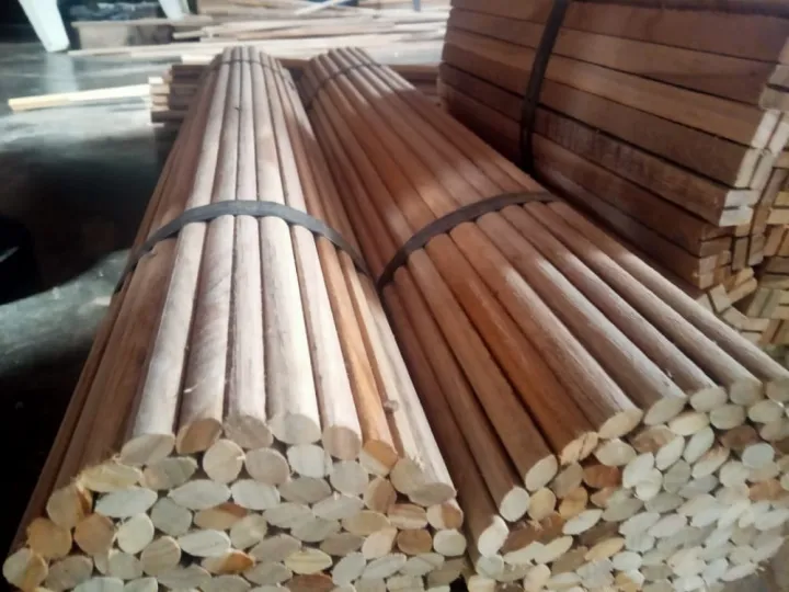 tangkringan kenari oval kayu jati 1kat 10 biji | Lazada Indonesia