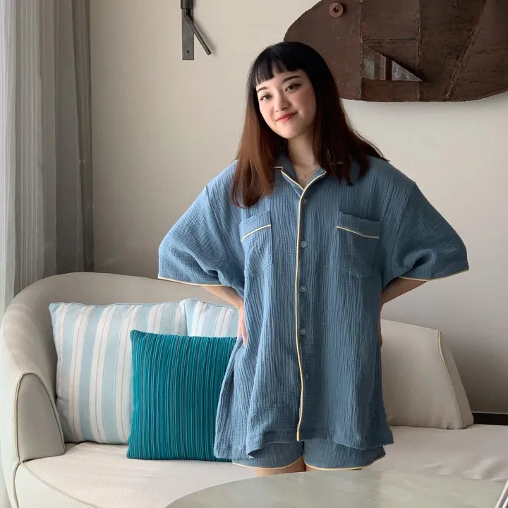 🍌 croffle blue banana pajamas ชุดนอนผ้าย่นไม่มีวันยับ | Lazada.co.th