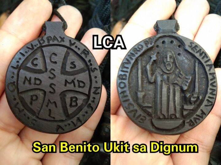 San Benitö Pendant ukit sa Dignum na kahoy | Lazada PH
