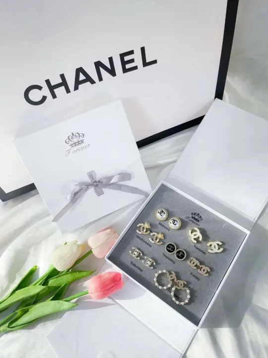 #พร้อมส่ง ⭐⭐ เซทต่างหู CRAZY Chanel 7 วัน 7 แบบ !! ⭐⭐ | Lazada.co.th