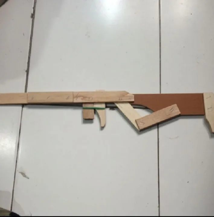 Mainan tembakan kayu Thomson peluru karet | Lazada Indonesia