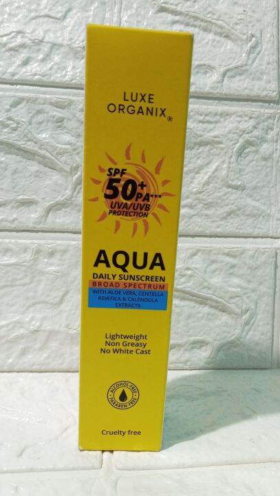 Luxe organix Aqua daily sunscreen SPF50 (50ml) | Lazada PH