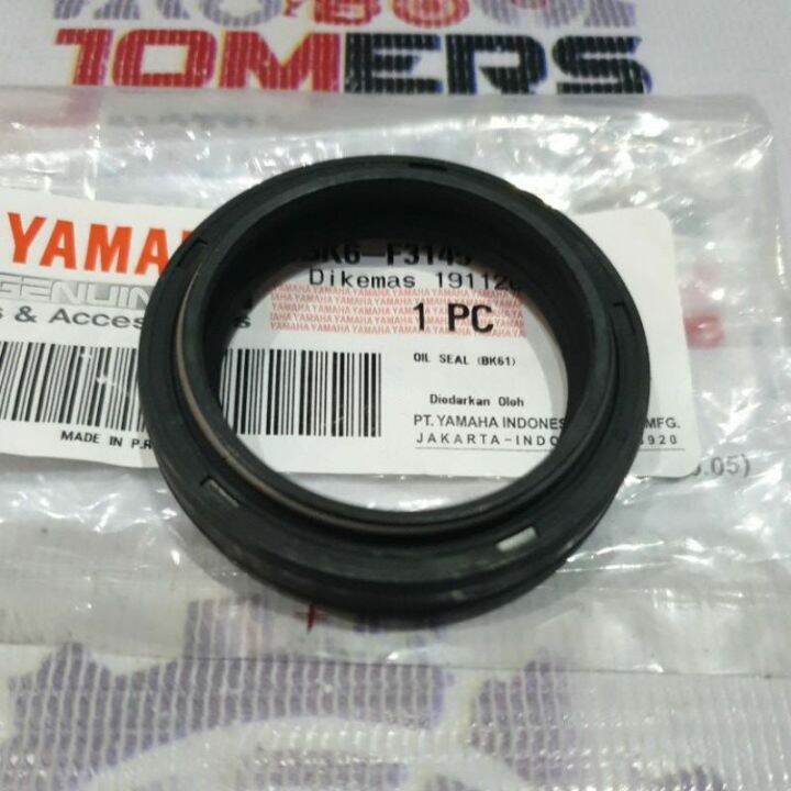 R15 V3 INVERTED FRONT FORK OIL SEAL BK6-F3145-00-00 ( mel ) (S1-C ...