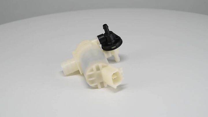 Front and Rear Wiper Windshield Washer Pump 8260A217 For MITSUBISHI ASX ...