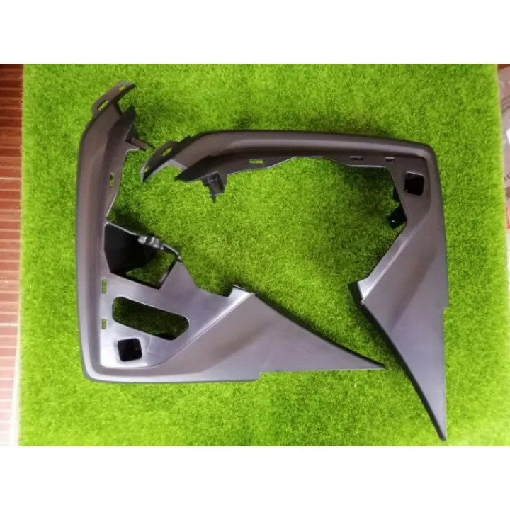 Yamaha aerox panel genuine panel 1 and panel 2 boomerang aerox side ...