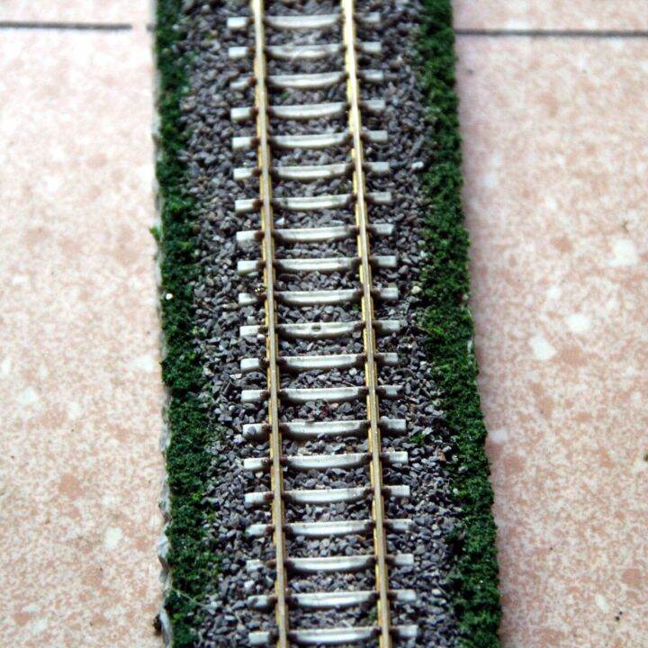 1/87 Model Train Ho Scale Single Line Railway Track Sand Table Scene ...
