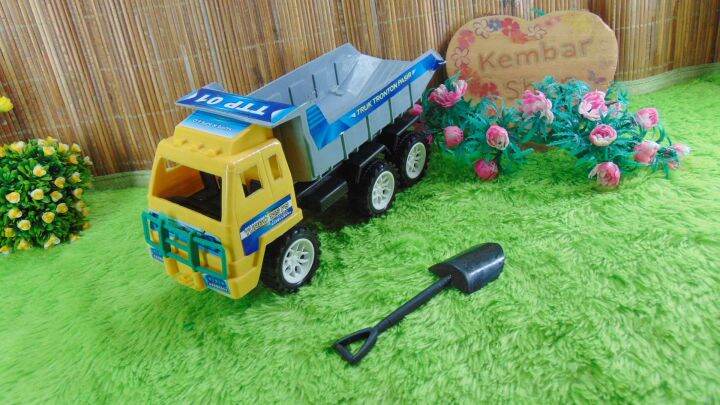 TTP-01 Truk Tronton Pasir Mainan Plus Sekop Warna Random | Lazada Indonesia