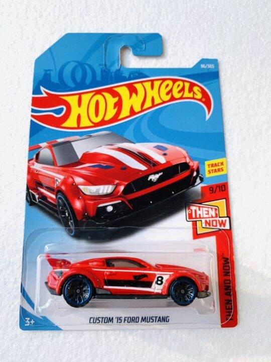 HOTWHEELS HOT WHEELS CUSTOM 15 FORD MUSTANG MERAH THEN AND NOW SKALA 1 ...