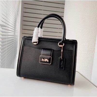 New Coach Grace Carryall CC141 | Lazada Indonesia