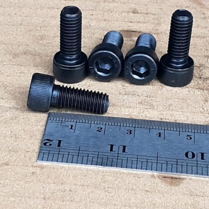 BAUT L BAJA M8 X 20 / BAUT L M8 X 20 / BAUT L M8X20 BAJA HITAM / BAUT ...