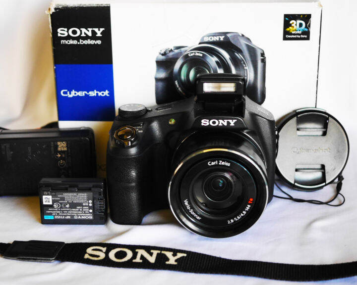 Sony HX200 Camera in Box with Carl Zeiss® Vario-Sonnar 27-810mm f2.8 ...
