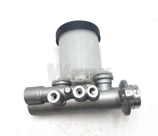 Brake Master Cylinder For NISSAN TERRANO/PATHFINDER 2.4 2.7 1987-1996 ...