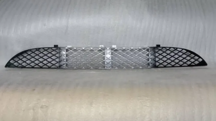 MERCEDES-BENZ W210 FC FRONT BUMPER CENTER GRILLE (ORIGINAL) | Lazada