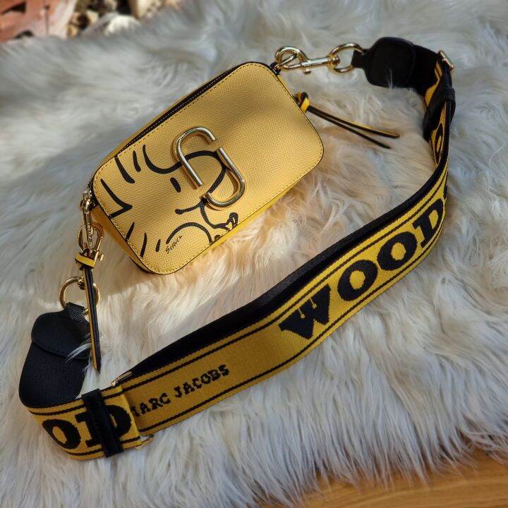 Original Snoopy x Peanuts Woodstock Snapshot Leather Camera Bag ...