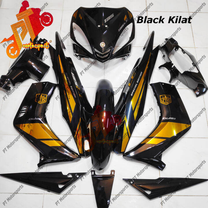 Yamaha LC 135 V1 Matt Black / Black Kilat Cover Set Sticker Gold Chrome ...