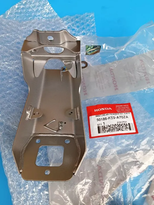 Rear Fender Bracket For Click i 125 / 150 Game Changer (50186-k59-A70ZA ...