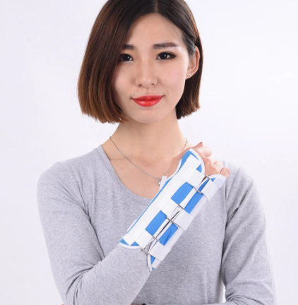 Wrist fracture fixation belt after ulna and radius fracture surgery ...