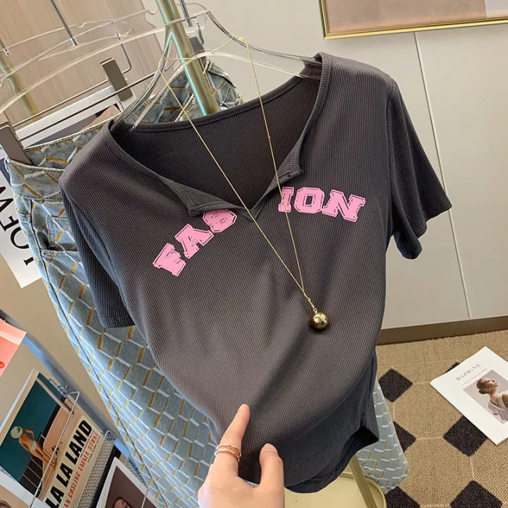 SSeE U เสื้อยืดสตรีสไตล์เกาหลีคอวี,เสื้อแขนสั้นพิมพ์ลายตัวอักษรเสื้อยืด ...