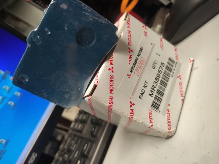 BRAKE PAD RA 4605A783 (same as MR389575) MONTERO SPORT 1994-2004 ...