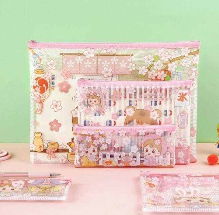 MAP Folder Plastik Mika Bening Jaring Karakter Kartun Lucu Jepang ...