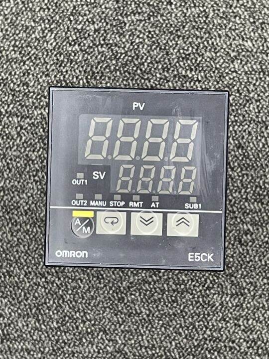 TEMPERATURE CONTROLLER Omron E5CK-AA1 Multi Rang 100-240Vac Thermocouple/RTD/ Analog Current ...