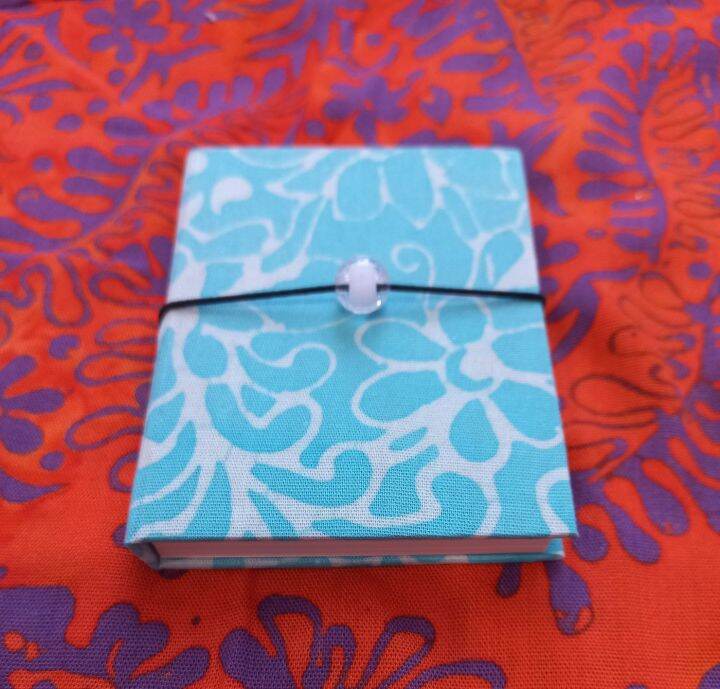 (Ready Stock) BA0028 Batik Small Note Book 7cm x 8.5cm. Batik Souvenir ...