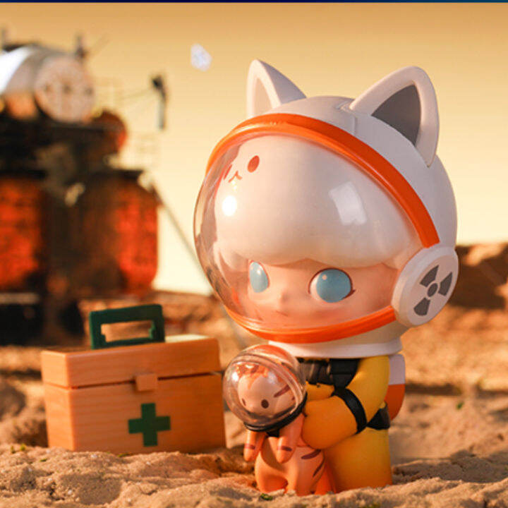 Genuine POP MART astronaut traveler astronaut doll blind box set ...