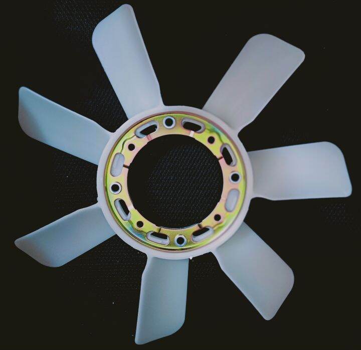 TOYOTA REVO FAN BLADE 7K/2L-2C 1998-2004 | Lazada PH