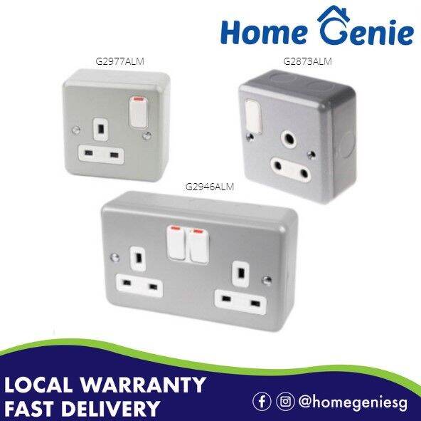 MK Metal Clad Plus Shuttered 1/2 Gang 13A/15A Switch Socket (Metal w ...