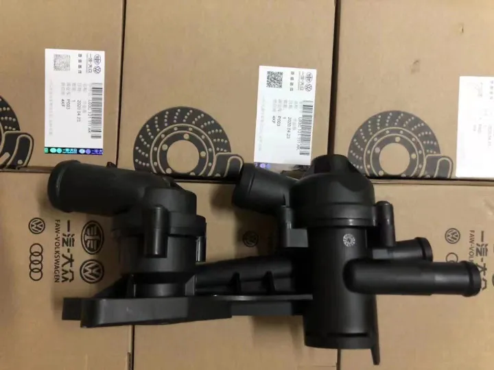 Volkswagen Polo Sedan Vento Coolant Thermostat Housing 03C121111AM 03C ...