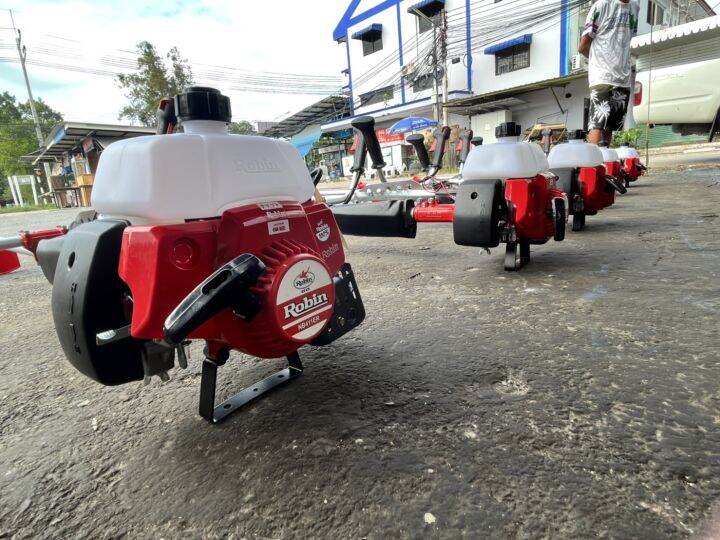 เครื่องตัดหญ้า Robinโรบิ้นแท้ญี่ปุ่น รุ่น NB411 2จังหวะ แกน28มิล9ฟัน ของแท้ญี่ปุ่น สะพายบ่า ...