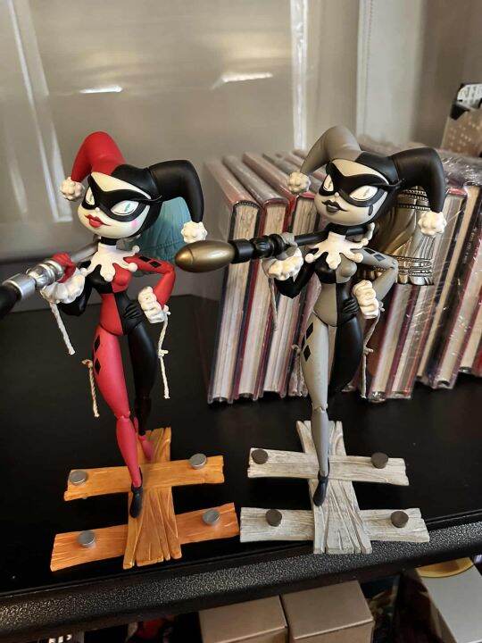 KIDROBOT DC COMICS HARLEY QUINN PVC STATUE DESIGNED BY BRANDT PETERS ...