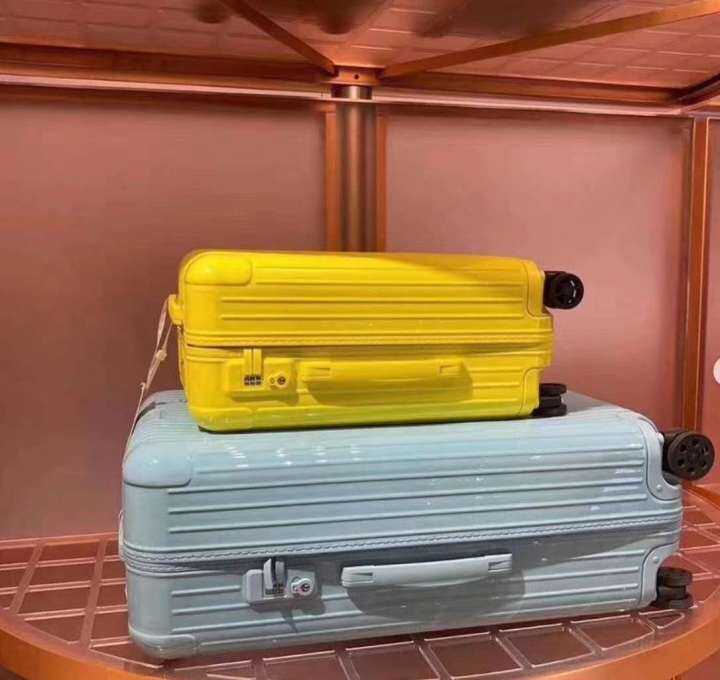 RIMOWA Rimowa luggage case suitcase air ultra-light essential lite ...