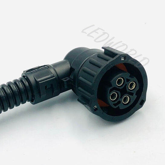1PCS 4 PIN SCANIA UNIVERSIAL SOCKET (Socket Wire Colour May Different ...