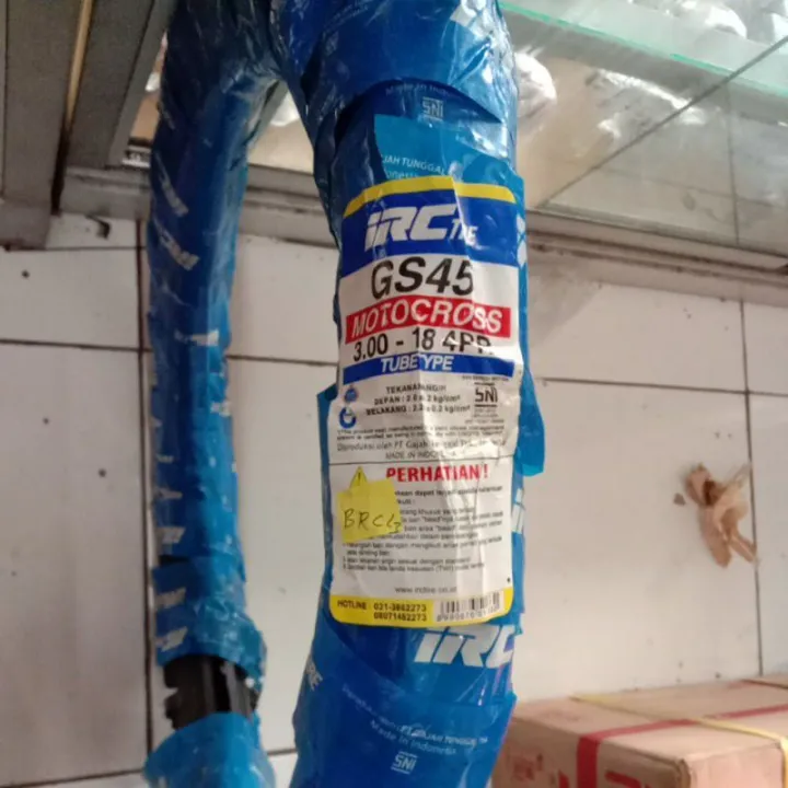 BAN TRAIL 300 RING 18 IRC GS45 3.00-18 GS 45 Ban IRC Luar Motor Trail ...