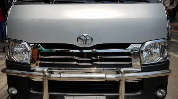 Toyota Hiace Commuter 2014 to 2018 Front Modelista Grill (Chrome ...