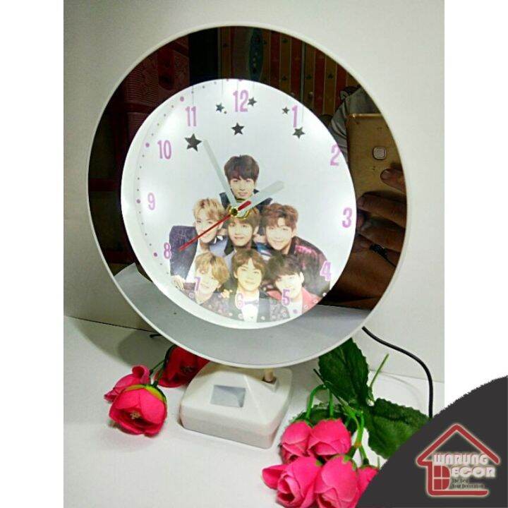 Jam cermin ajaib bisa custom foto ucapan kado custom murah unik modern ...