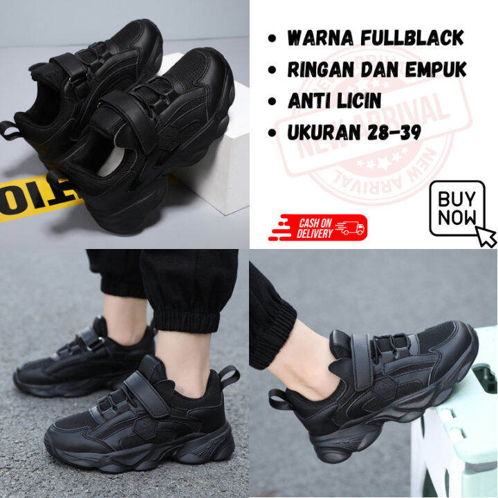 Sepatu Sekolah Hitam Polos / Sepatu Sneakers Anak SD | Lazada Indonesia