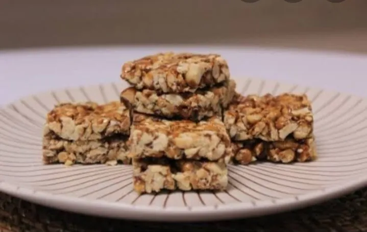 kipang kacang daun cemilan ringan oleh oleh khas Padang | Lazada Indonesia