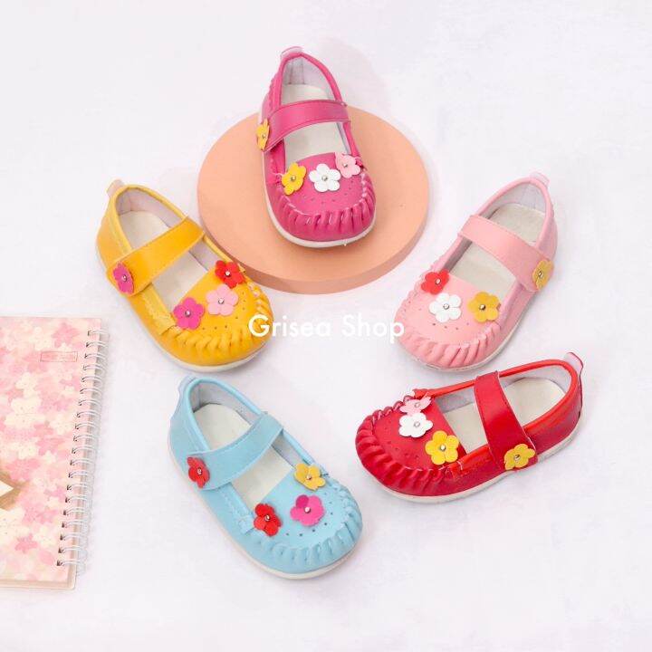 Sepatu Anak Lucu Perempuan Slip On Usia 1-3 Tahun Motif Rajut Bunga One ...