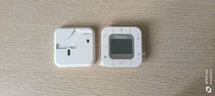 Điều Khiển Có Dây BRC2E61 điều khiển gắn tường, remote gắn tường ...